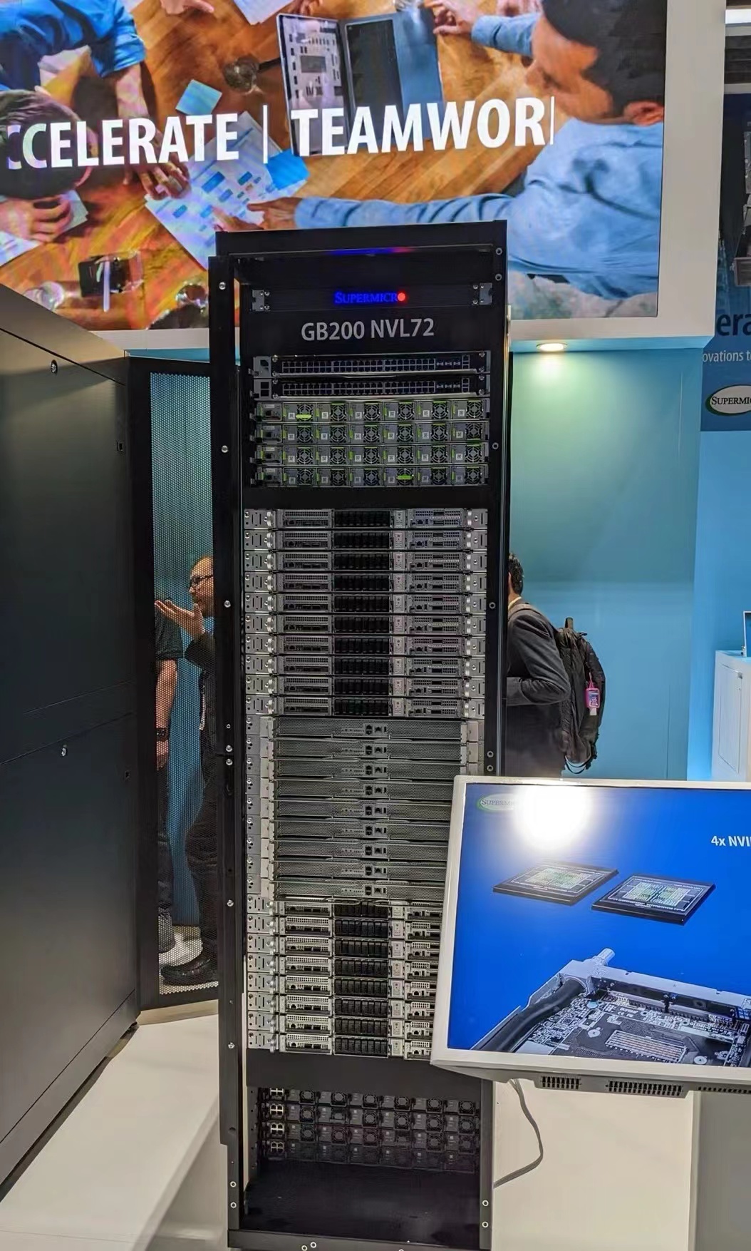 摩根士丹利：仅 GB200 AI 服务器业务，就为英伟达创造 2100 亿美元年收入-韭研公社